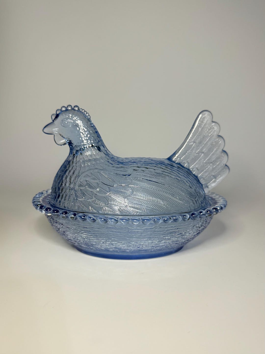 Vintage Indiana Glass Light Blue Glass Hen on Nest- With Striated Base ...