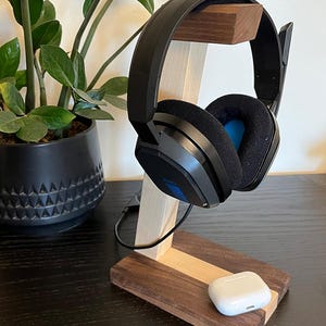 Walnut & Maple Headset, Headphone Stand Desk Organizer Gamer Gift - Etsy