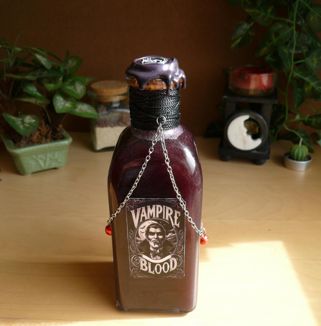 Vampire Blood / Magic Potions / Potion Bottle / Color Changing Potion ...
