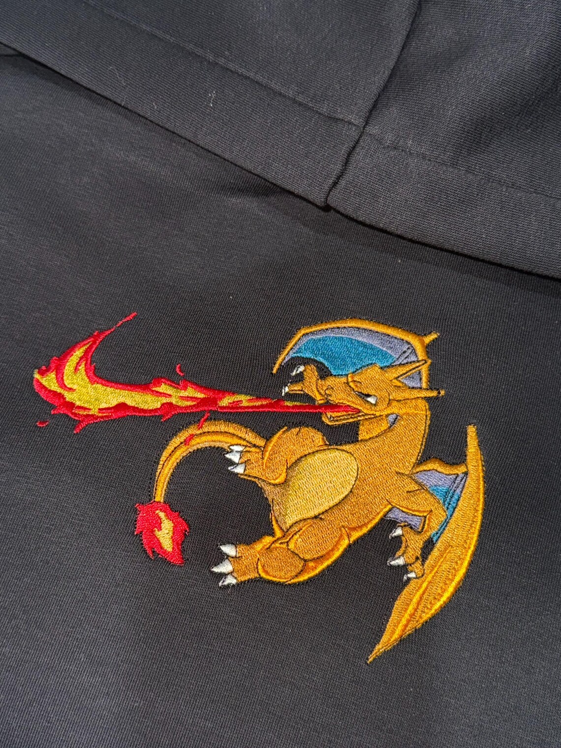 Charizard Embroidery File - Etsy