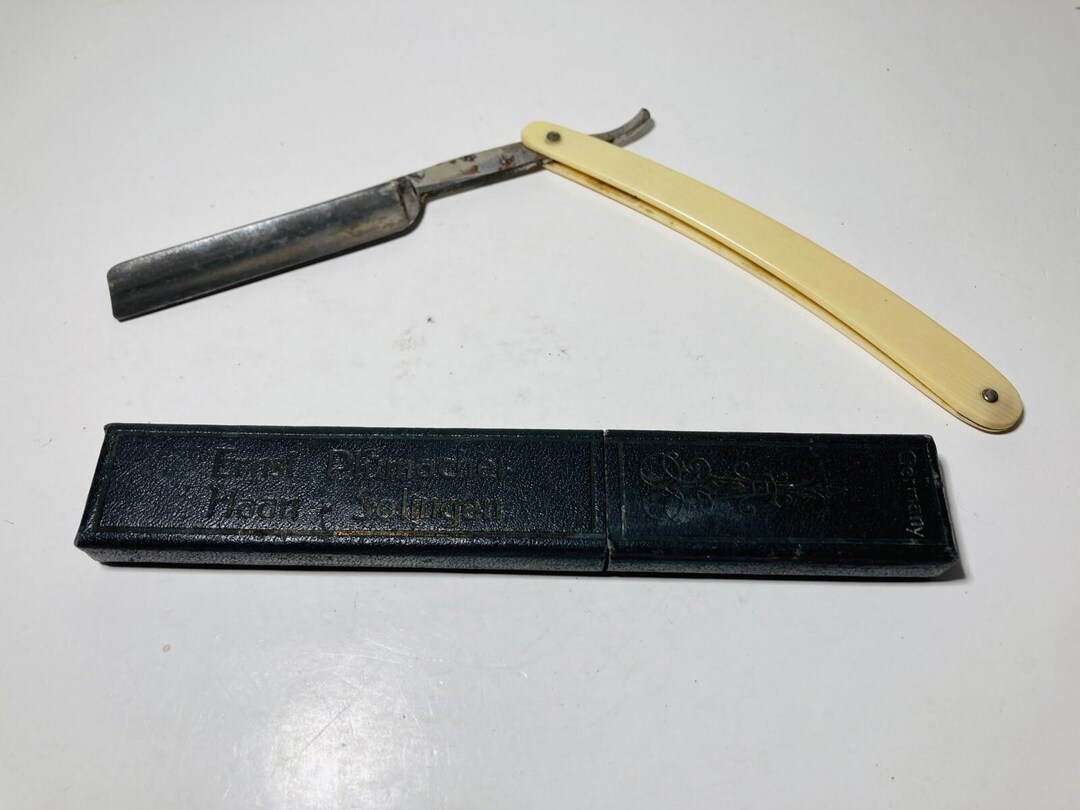 Vintage Antique Ernst Plumacher Haan & Solingen Razor in Box Silver ...