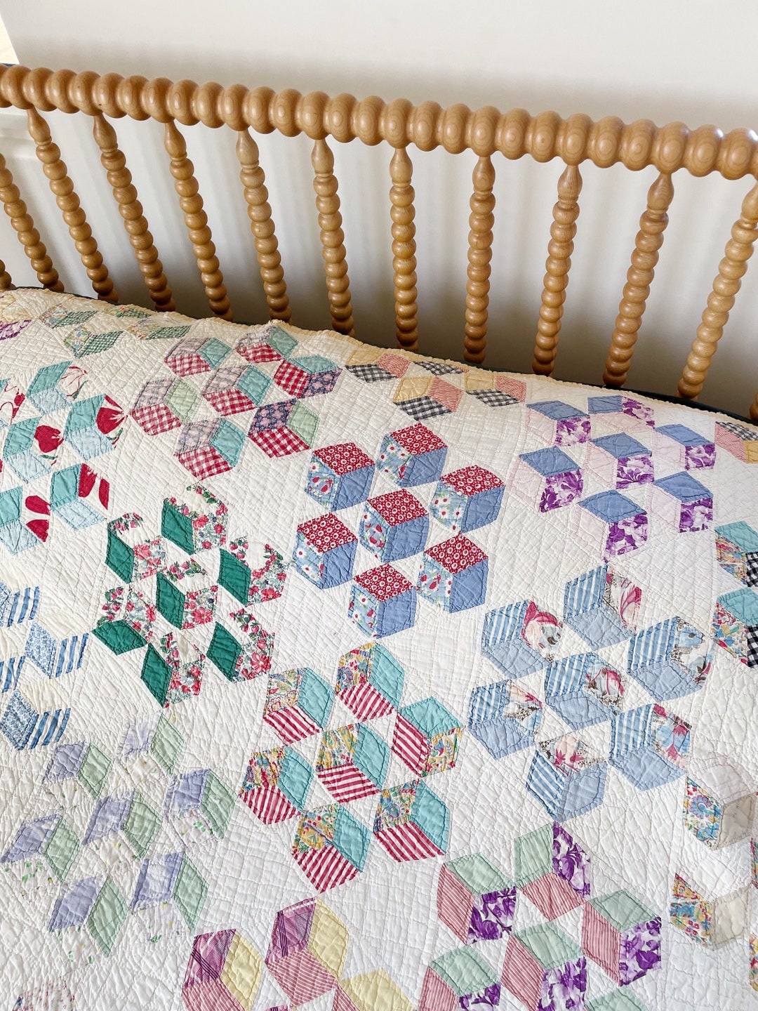 Vintage Tumbling Blocks Quilt - Etsy