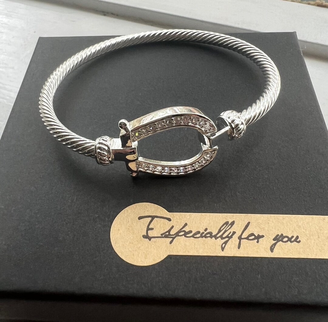 Lucky Horseshoe Crystal Bracelet - Etsy