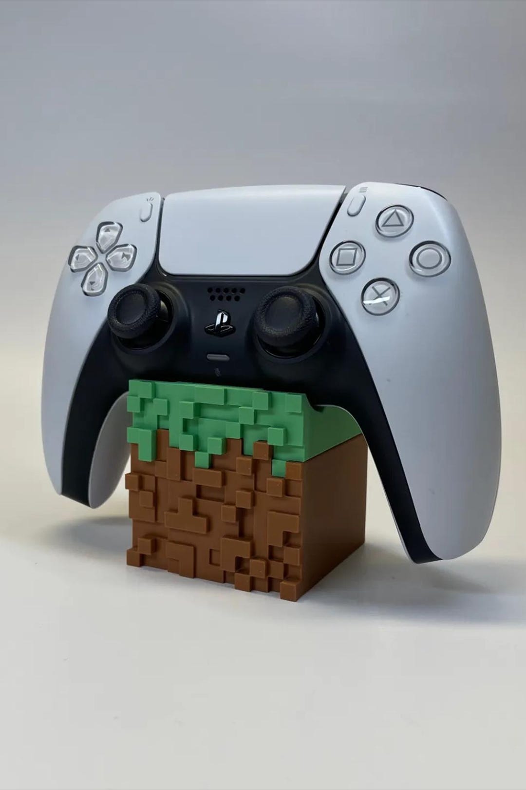 Pixel Block Minecraft Controller Stand 3D Printed Gaming Holder for PS5 ...