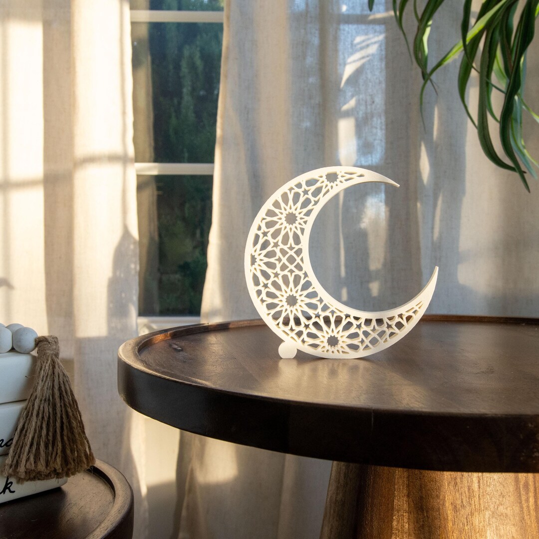 Crescent Moon Stand | Islamic Home Decor | Geometric Pattern | Ramadan ...