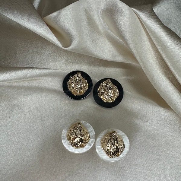 Almond Earrings - Etsy