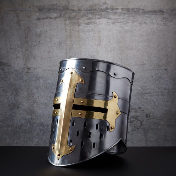 Crusader Costume - Etsy