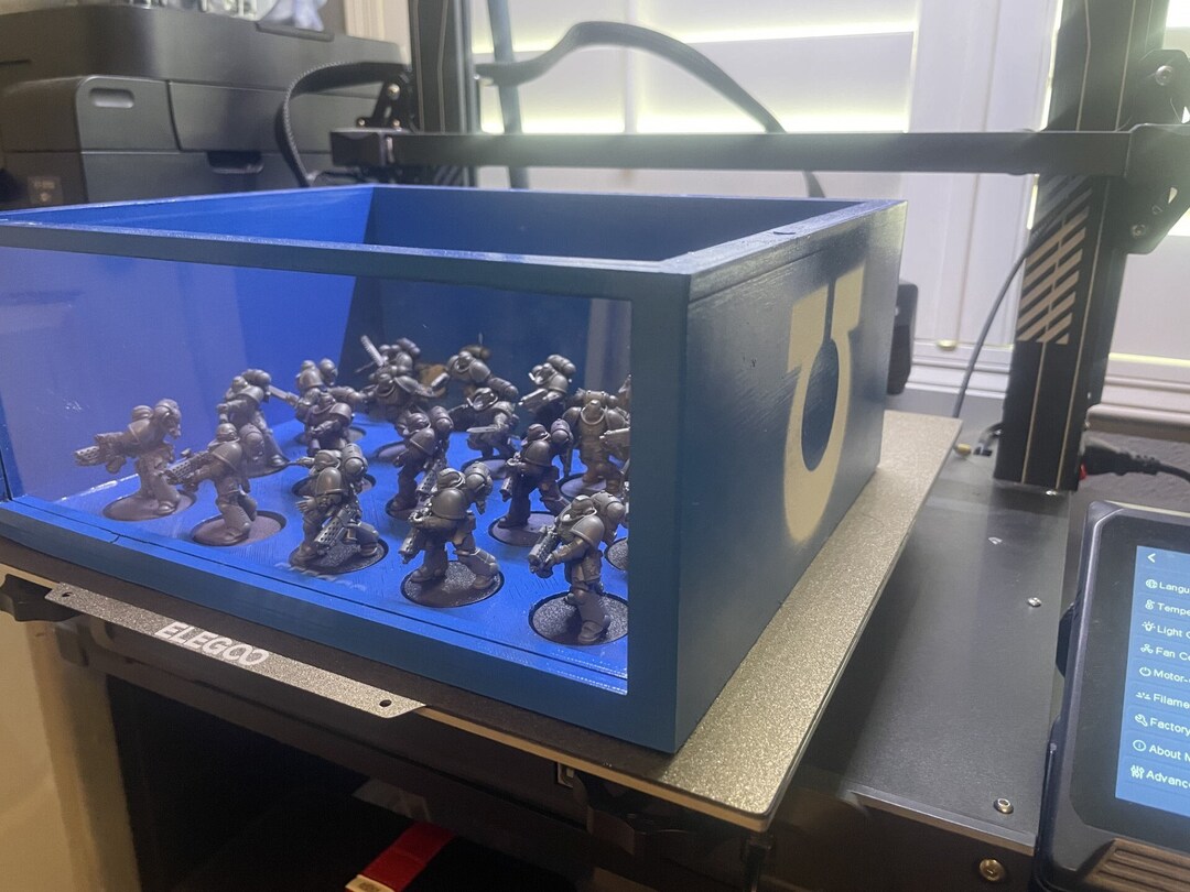 Magnetic Miniature Display/case - Etsy
