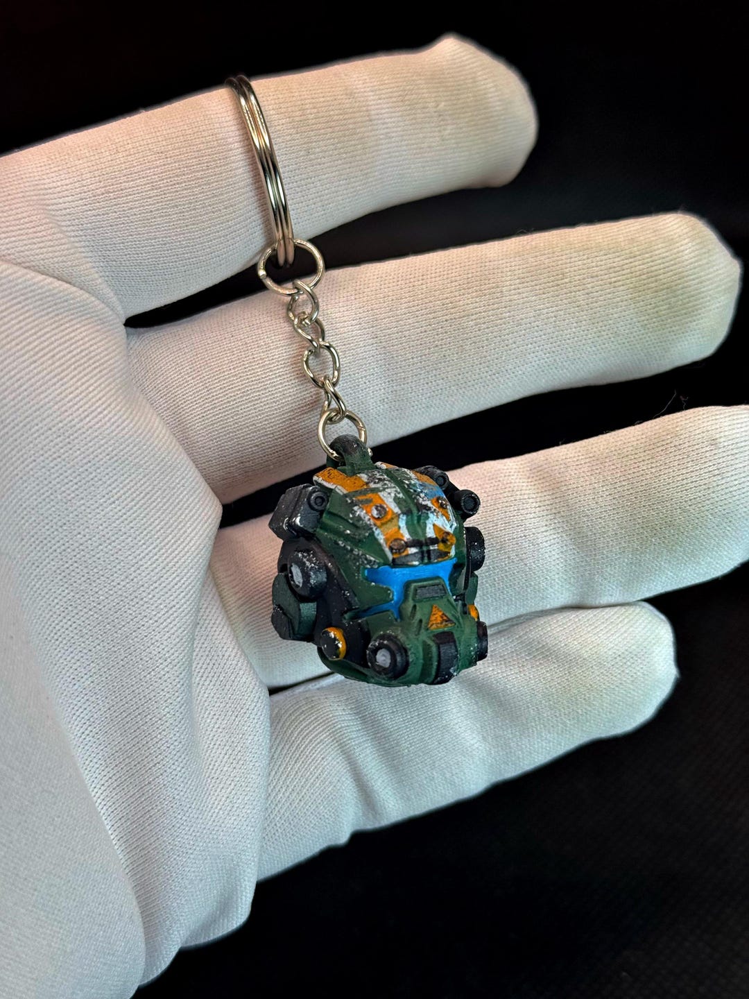 Titanfall Jack Cooper Helmet Keychain, Titanfall 2 Helmet, Gamer ...