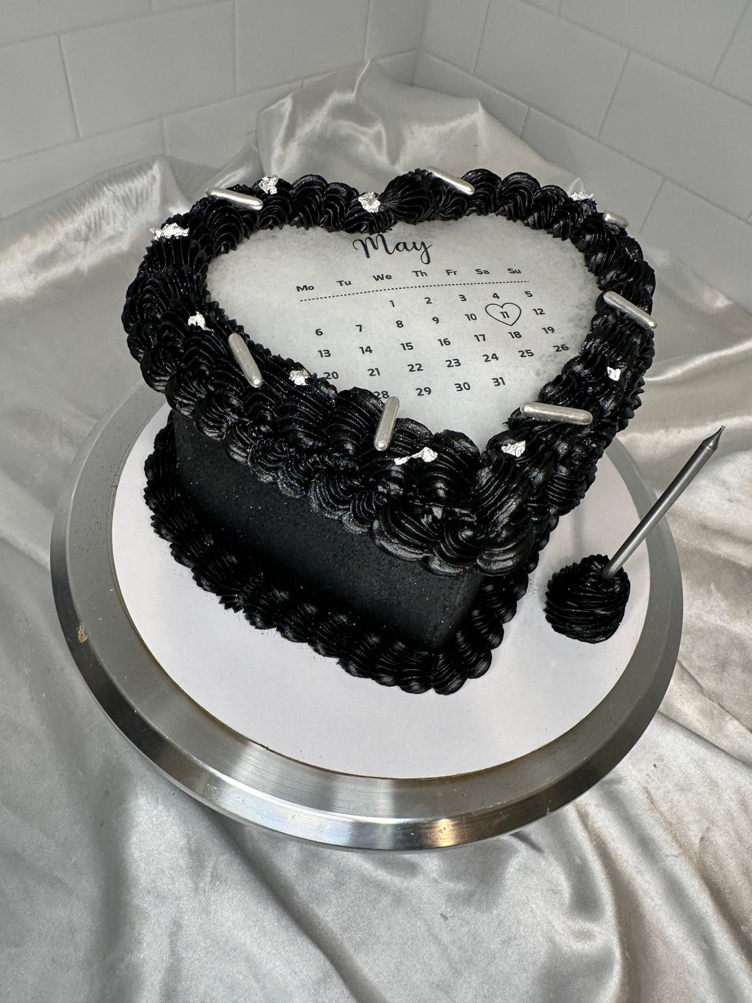 Calendar Template 2024 Heart Cake Template Edible Image Canva Design - Etsy