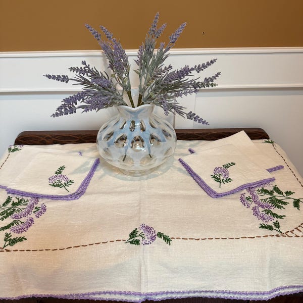 Needlepoint Table Cloth - Etsy