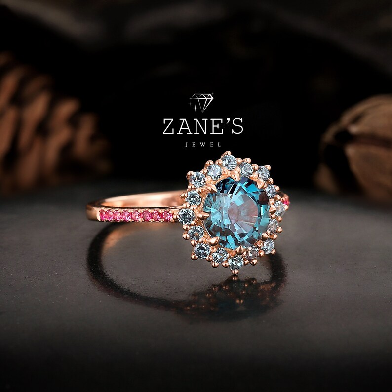 Vintage Round Cut Alexandrite Ring, 14k Solid Gold Engagement Ring ...