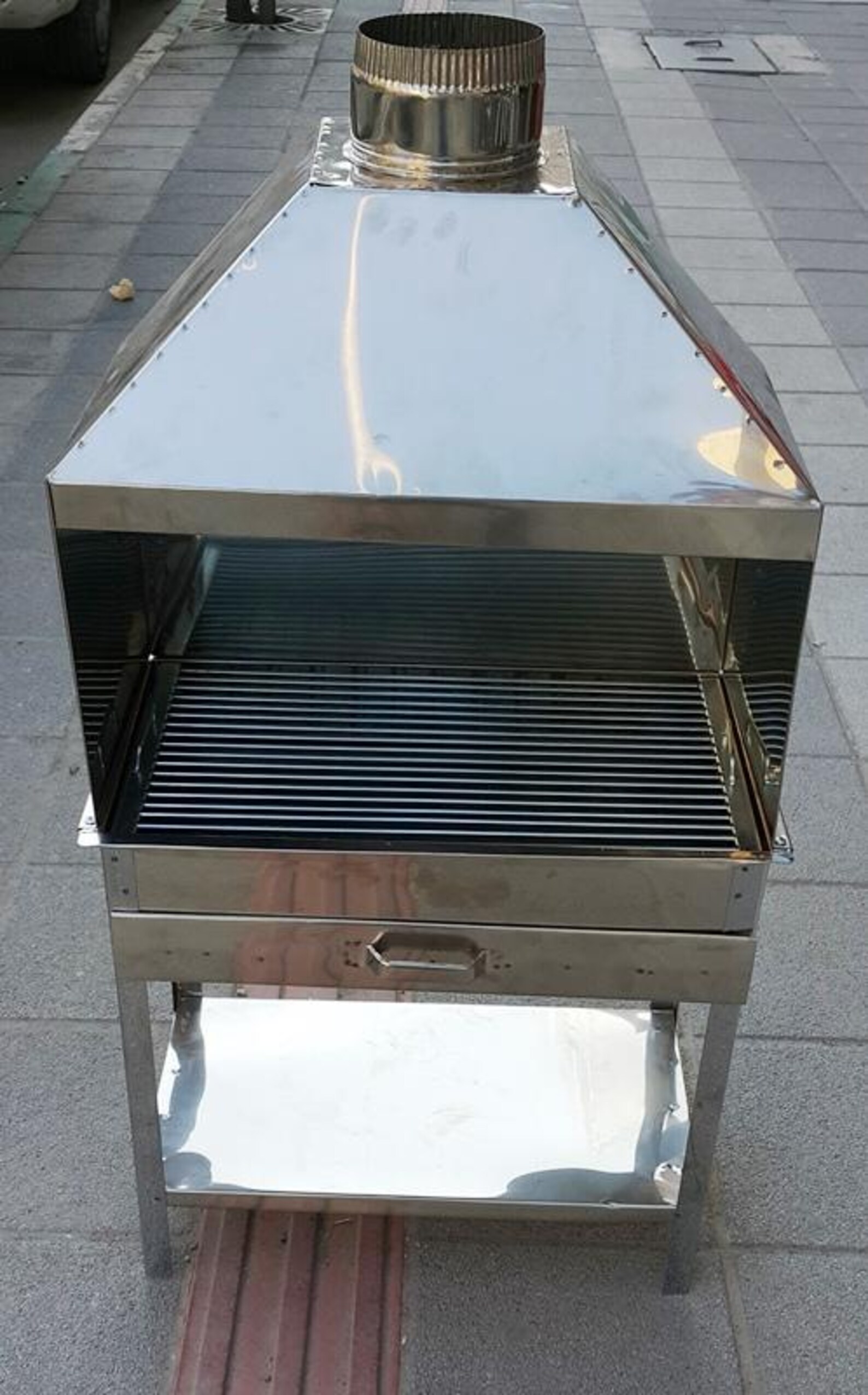 Stainless Steel BBQ Grill With Chimney – Outdoor Charcoal Grill With ...