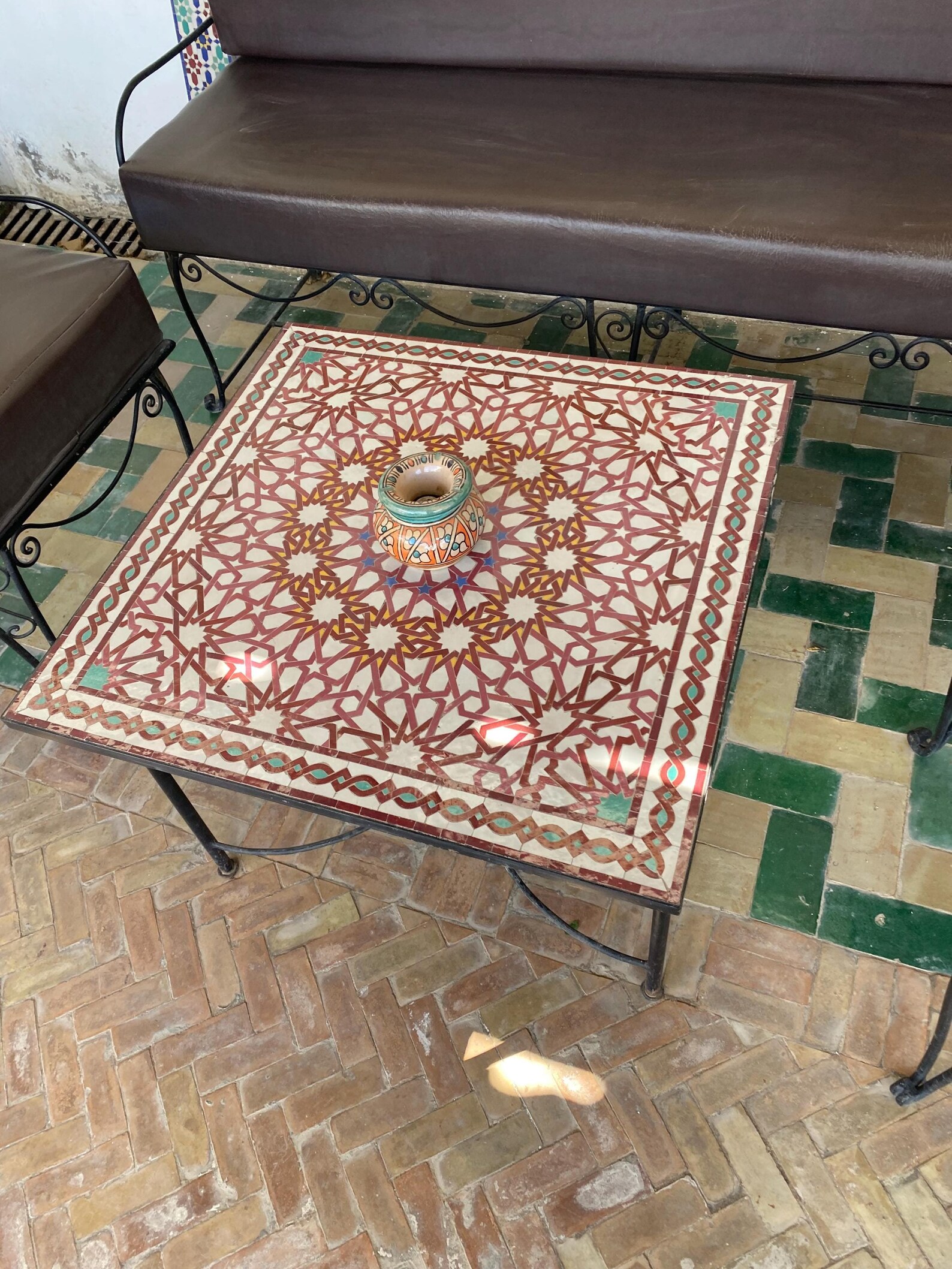 Complicated Brain Design Table, Moroccan Mosaic Table Solid for Indoor ...