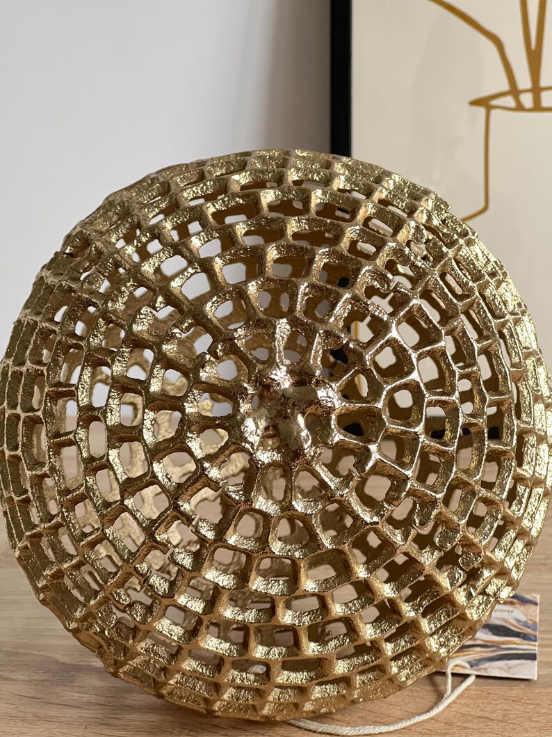 Ball Statue - Metal Ball - Decorative Figure Gold - Sculpture Table ...