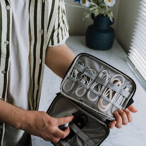 Travel Cable Organiser (large), 2 Compartments, Portable Tech Accessory ...