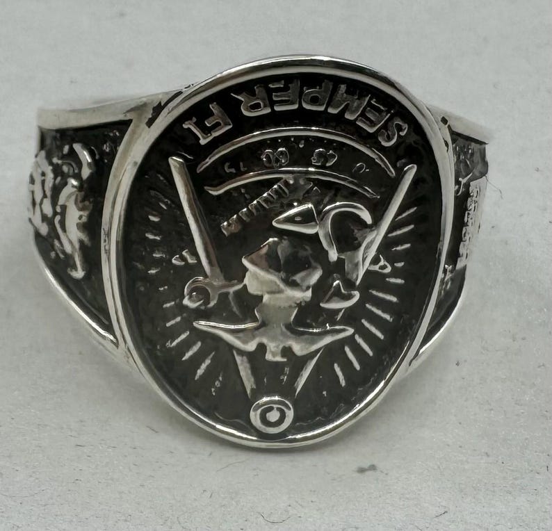 Masonic Marine Past Master Sterling Ring With Tun Tavern and Devil Dog ...