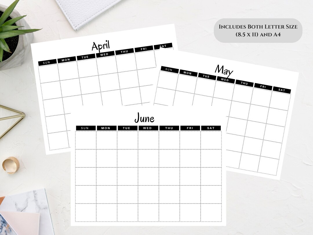 Blank Monthly Calendar Monthly Calendar Undated Desk Calendar Black-and ...