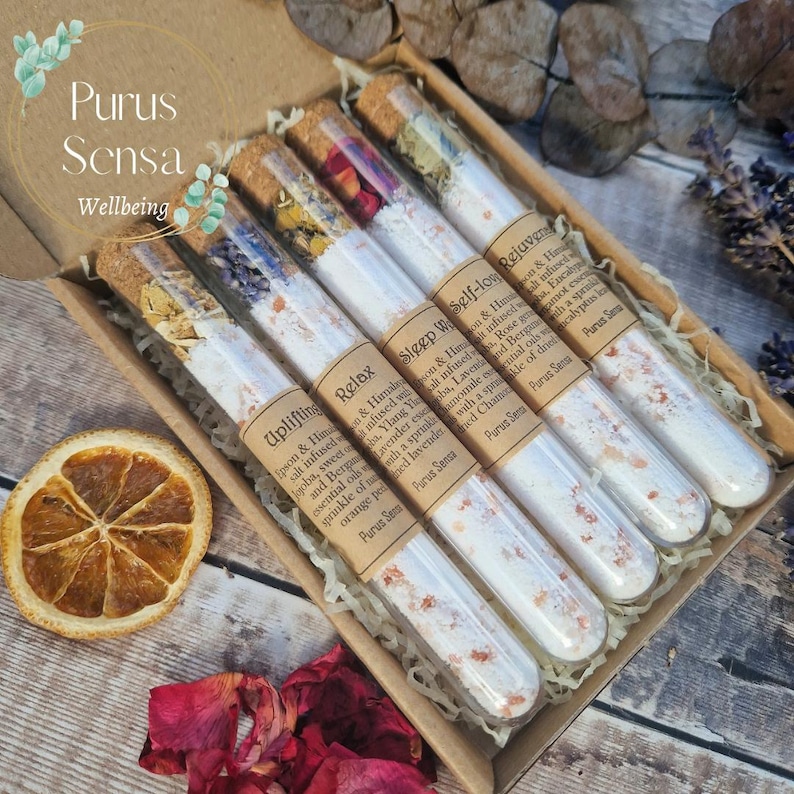 Bath Salts. Pamper Gift Set Spa Luxury Essential Oils Dried Flowers ...