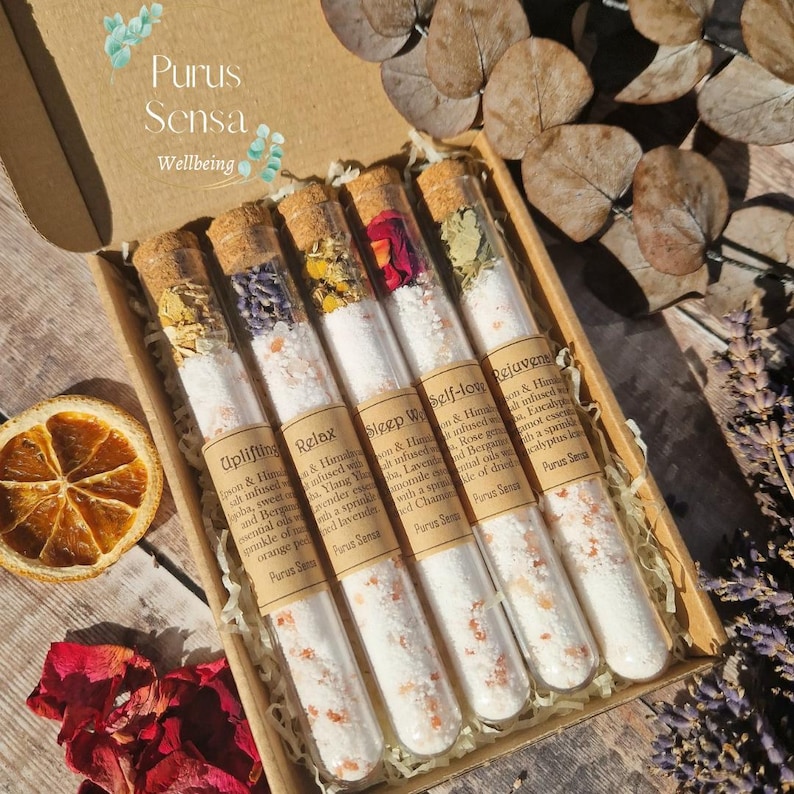 Bath Salts. Pamper Gift Set Spa Luxury Essential Oils Dried Flowers ...