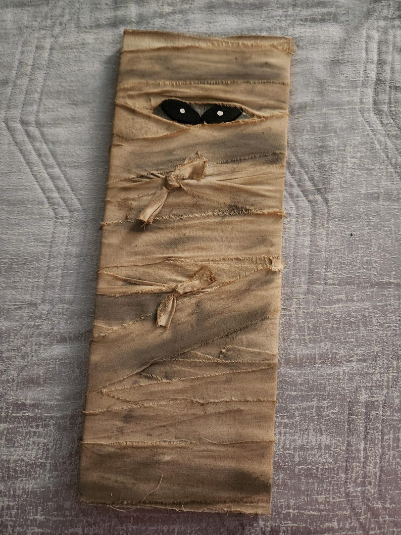 Grubby Wood Mummy - Etsy