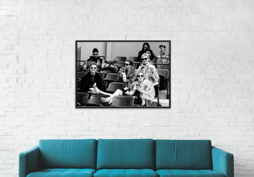 Sex and the City Vintage- Nostalgic Black and White Photo - Iconic ...
