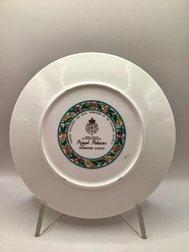 Royal Worcester “royal Palaces” Windsor Castle, Balmoral and Buckingham ...