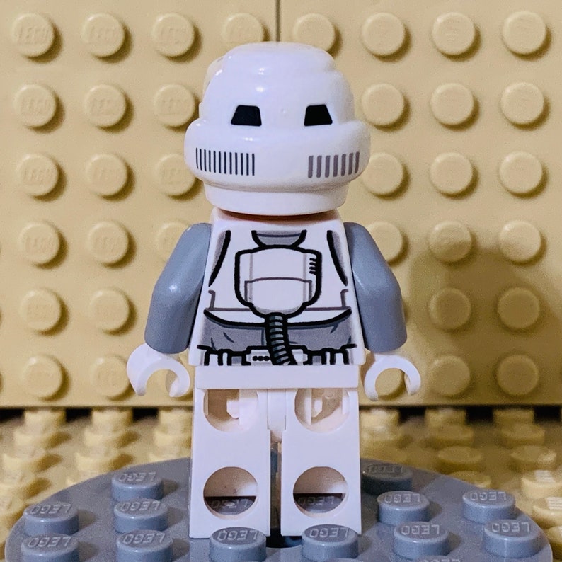 LEGO Star Wars Imperial Scout Trooper, Hoth Female, Dual Molded Helmet ...
