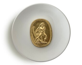 Decorative Plate With Intaglio, Ancient Art Beige Decor Plate, Intaglio ...