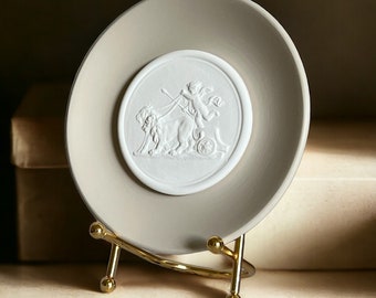 Decorative Plate With Intaglio, Ancient Art Beige Decor Plate, Intaglio ...
