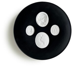 Decorative Plate With Intaglio, Ancient Art Beige Decor Plate, Intaglio ...