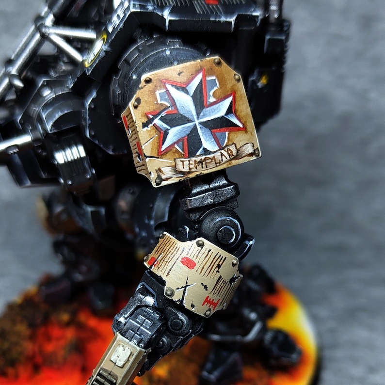 Painted Black Templars Invictus Warsuit Painting Commission Services ...