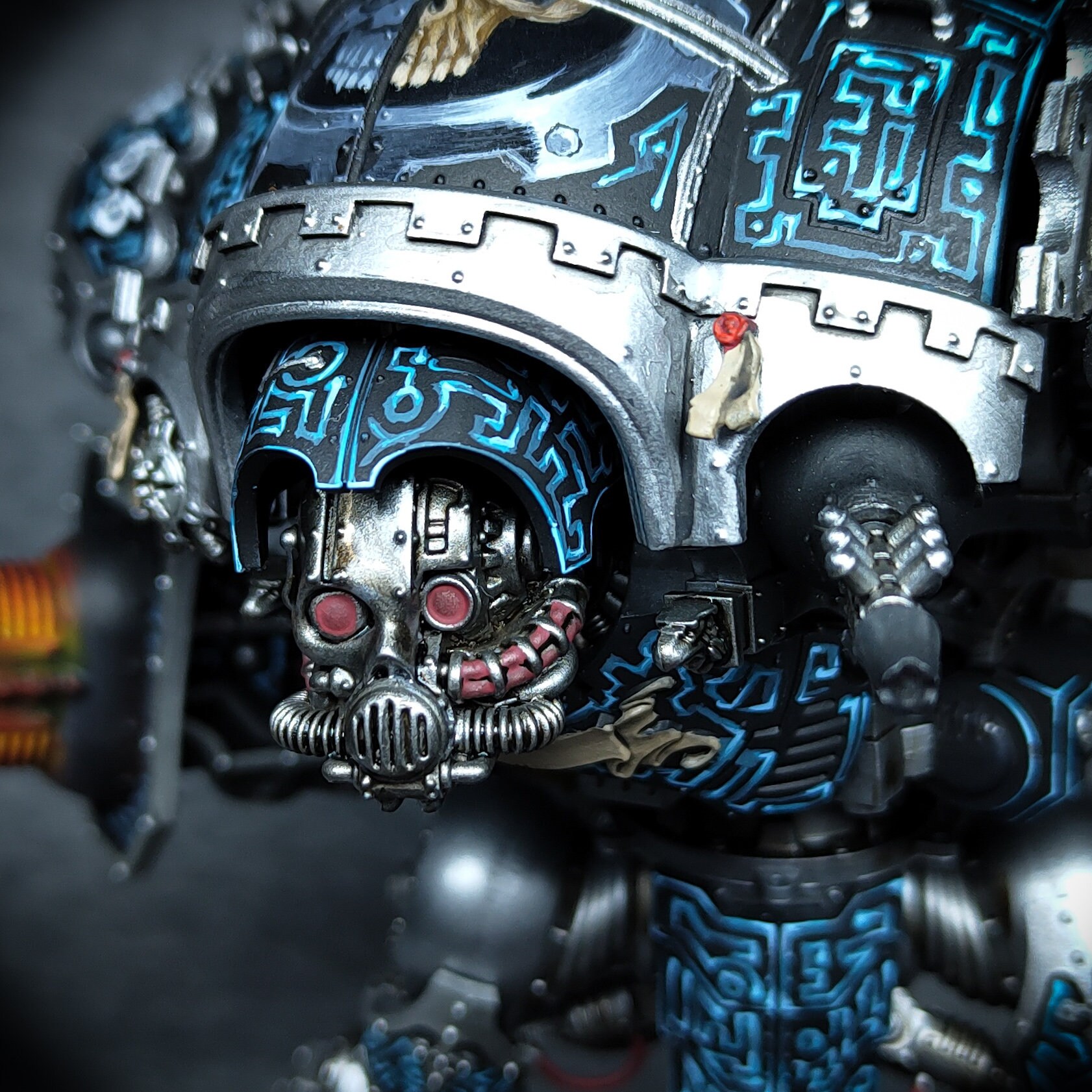 Painted Imperial Knight Magaera Iron Hands Tribute House. Painting ...