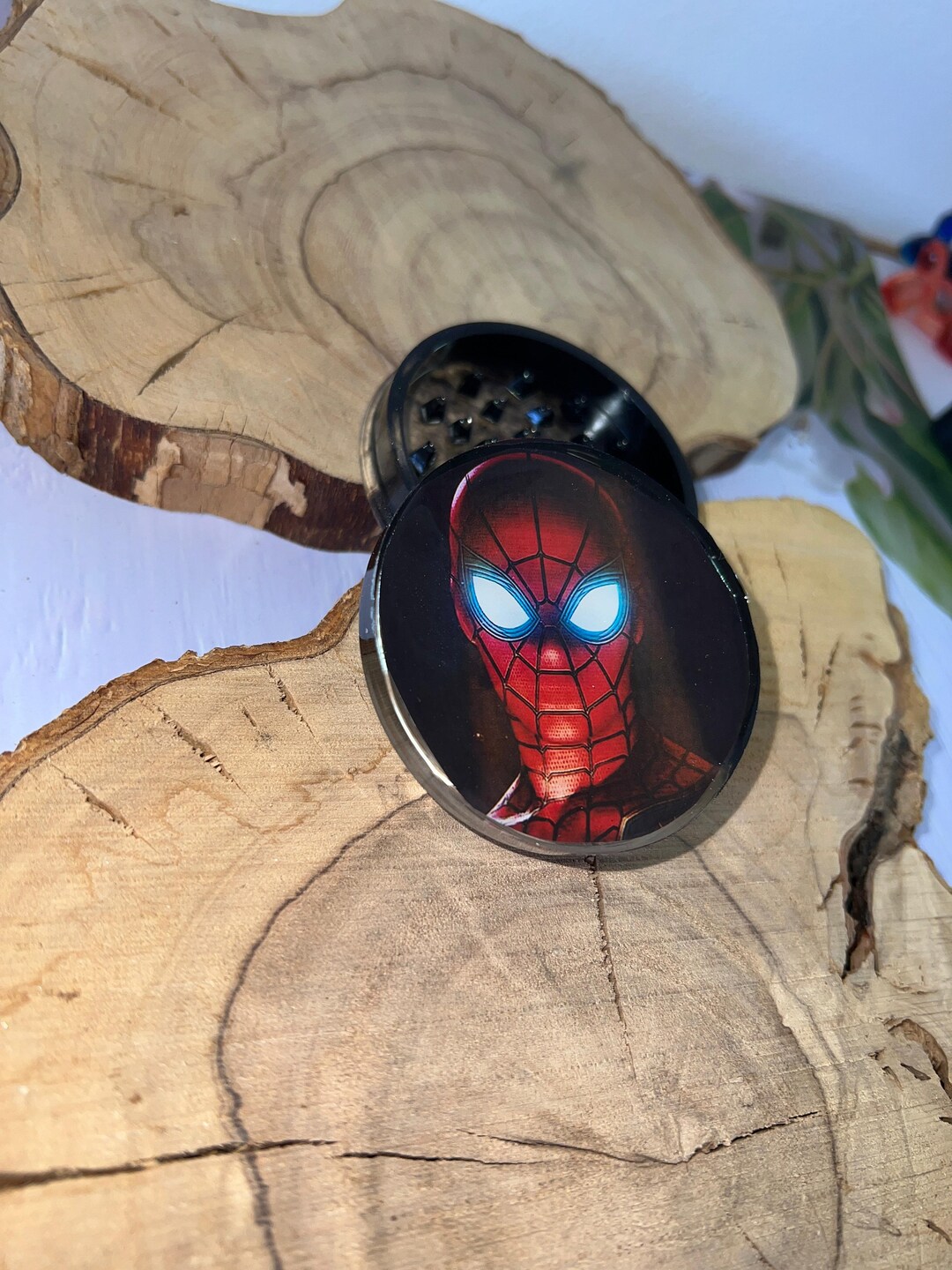 Spiderman Epoxy WEED Grinder Sleek Black, Black Design Perfect for ...