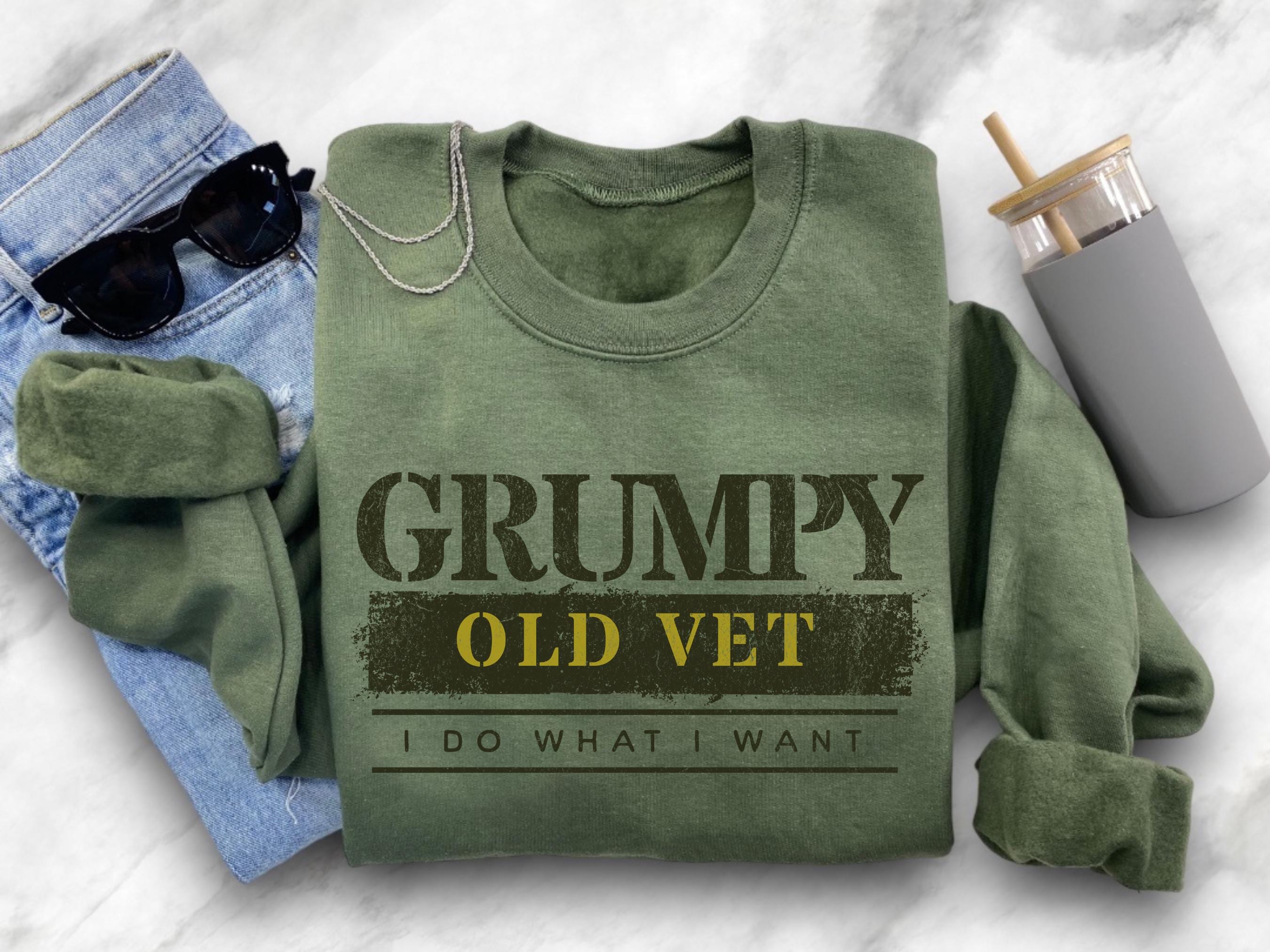 OLD VET - Retired Veteran Sweatshirt, Veteran Sweatshirt, Veteran Gifts ...