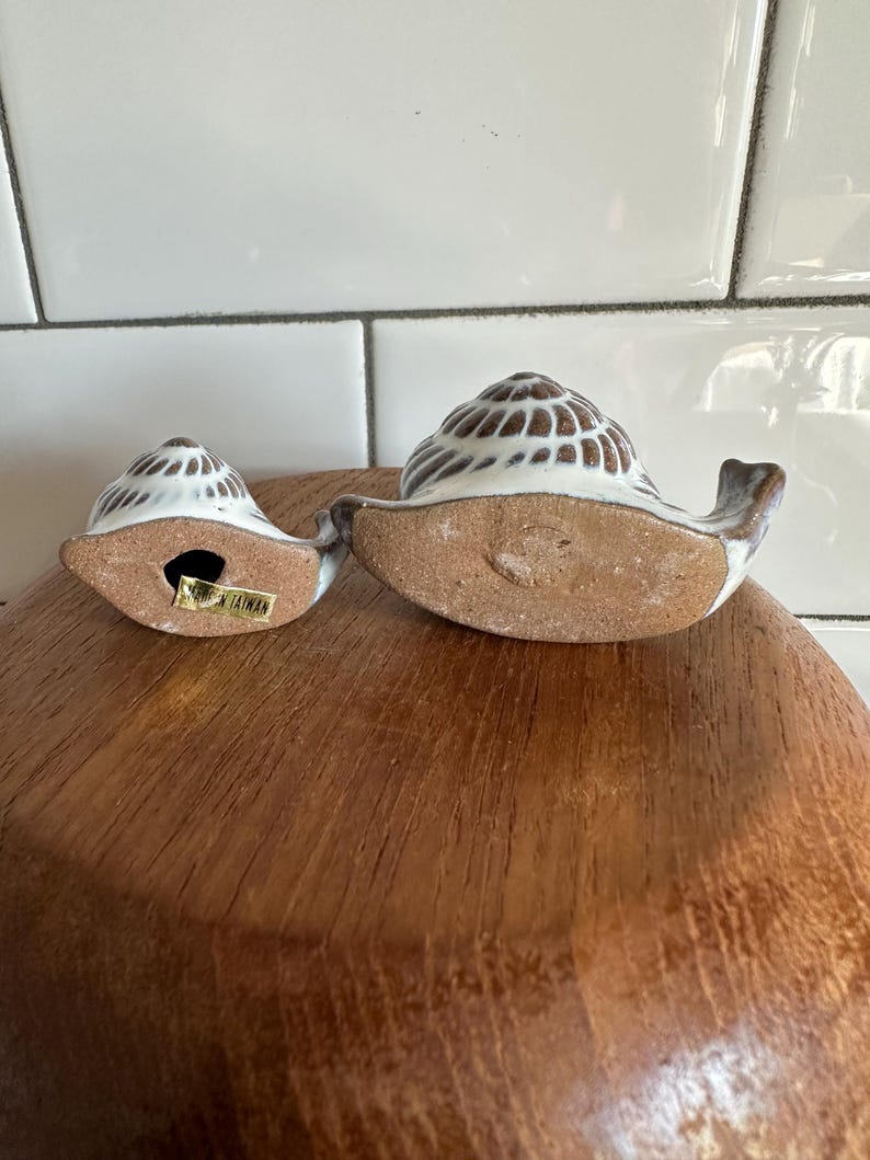 Vintage Terracotta Redware White Glazed Pottery Snails Miniature ...