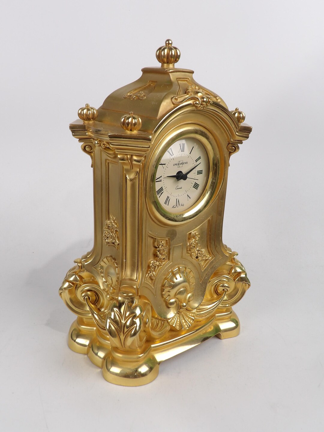 Elegant Table Clock in Golden Resin - Etsy