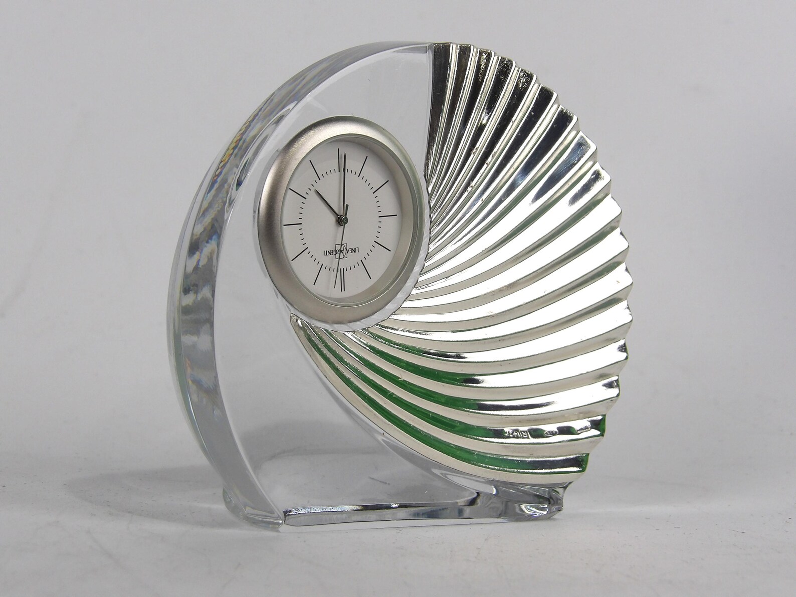 Crystal Table Clock With Silver-coated Bilaminate - Etsy