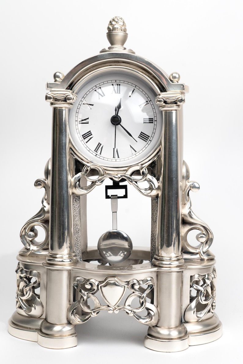 Elegant Pendulum Clock in Silver Resin - Etsy