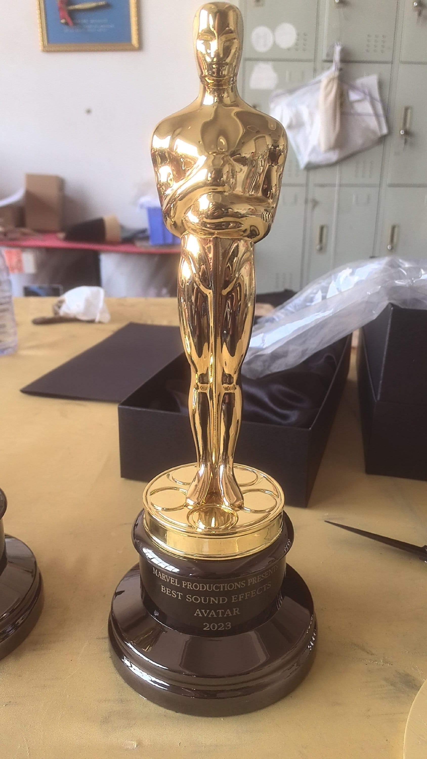Golden Plated Metal 1:1 Oscar Awards Life Size Trophy Statue Figure ...