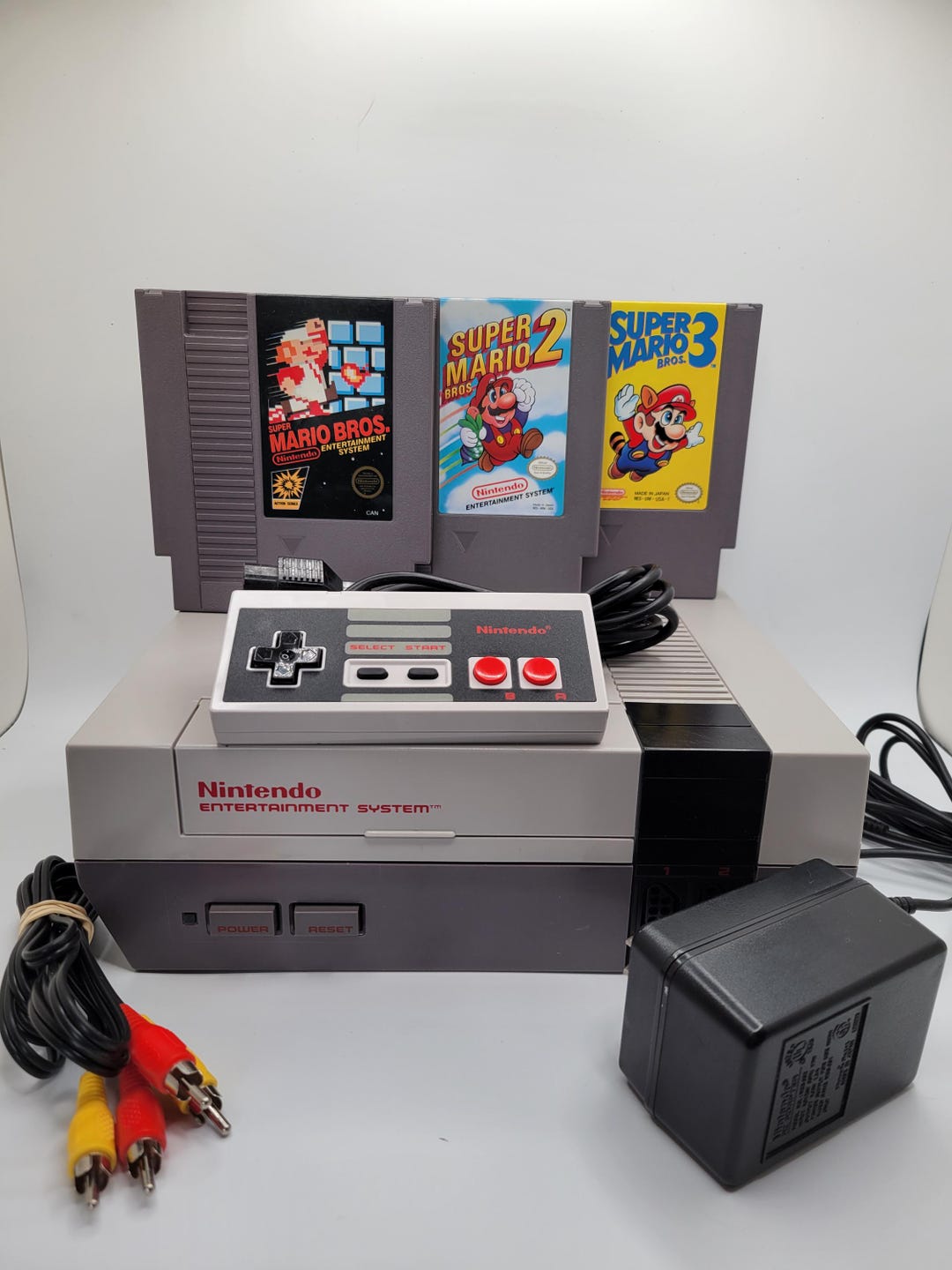 Restored NES System Complete W/ 1 Controller & Super Mario Brothers 1/2 ...