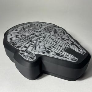 Star Wars Millennium Falcon Dnd Dice Tray - Etsy