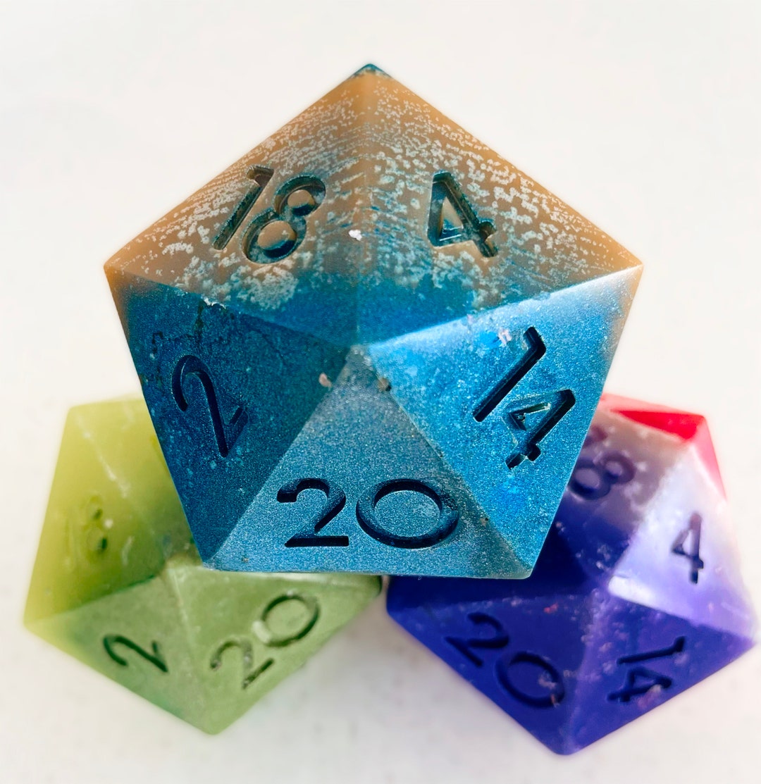 Custom D20 Candle With D20 Hidden Inside - Etsy