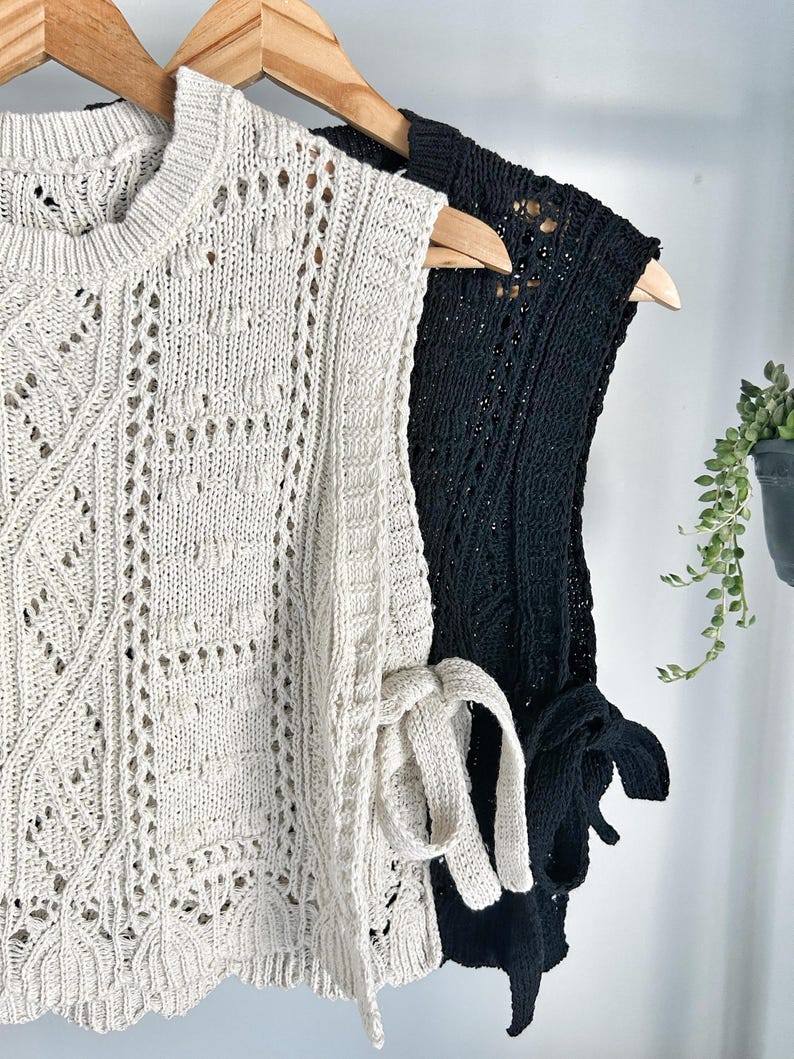 Side-tie Bow Knitted Sweater: Lightweight Sleeveless Sweater - UK Size ...