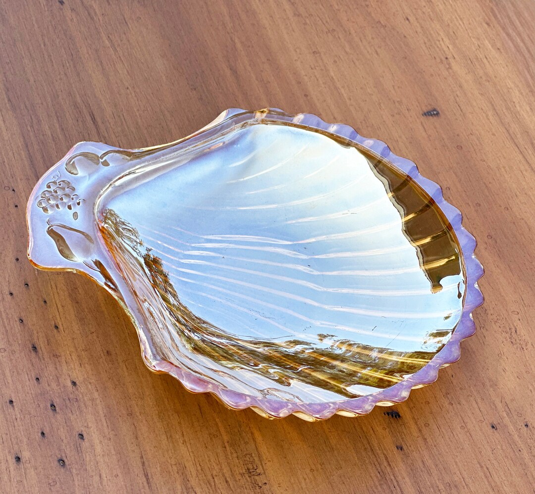 Circa Vintage Marigold Carnival Glass Shell Trinket Jewelry Dish 1970's ...