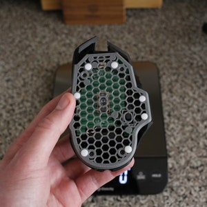 STL File: G502 Superlightspeed Honeycomb Base 20g - Etsy