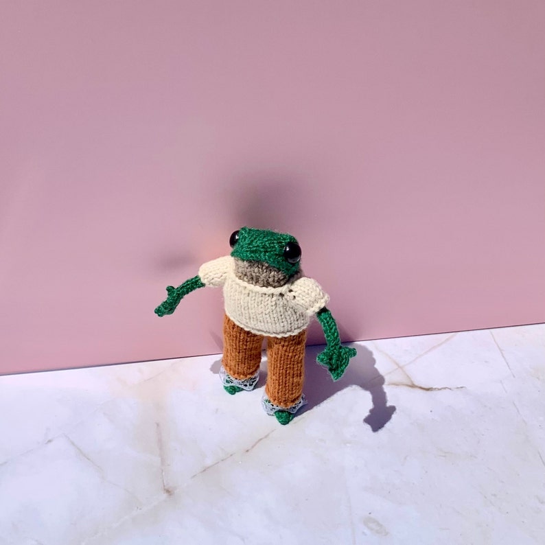 KNITTING PATTERN Froggie T-shirt, Pattern for Knit Shirt, Cute Frog ...