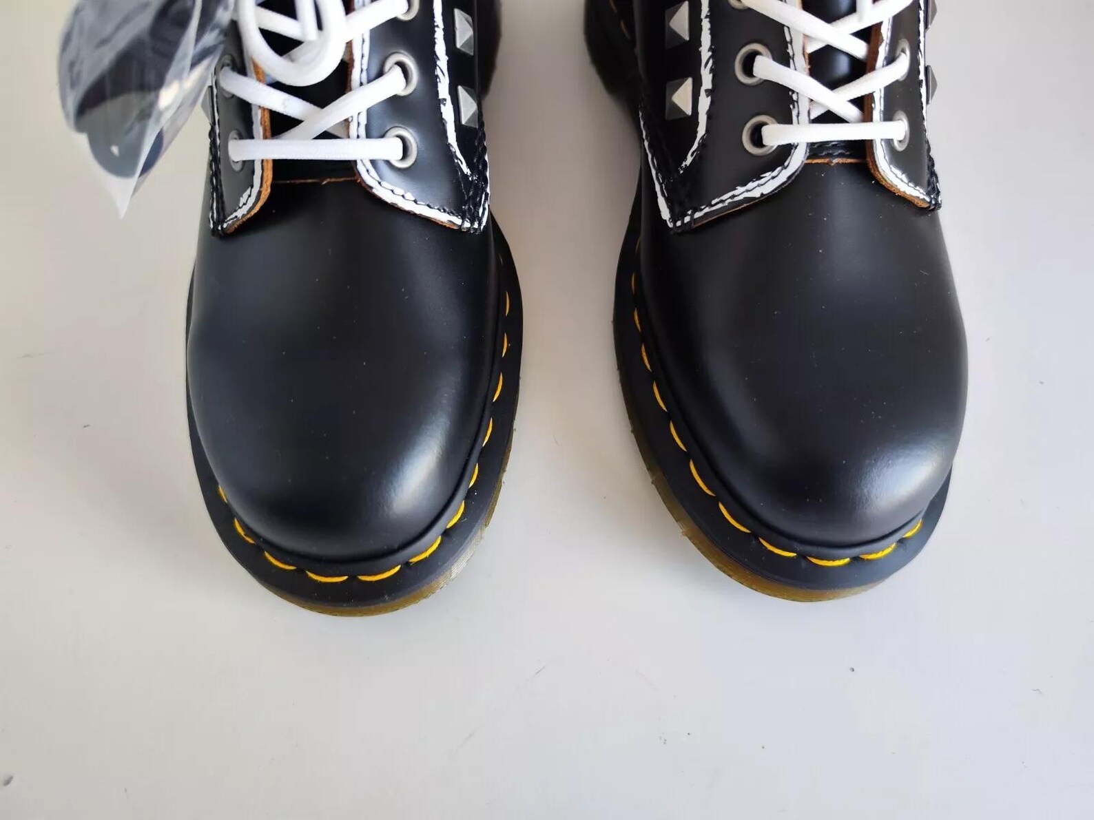 New Dr. Martens 1460 Studded Black Leather Boots, UK6 EU39 US8 - Etsy