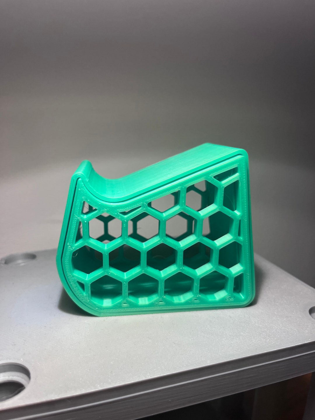 3D Printed Controller Stand, Holder for Xbox & Playstation, Honeycomb ...