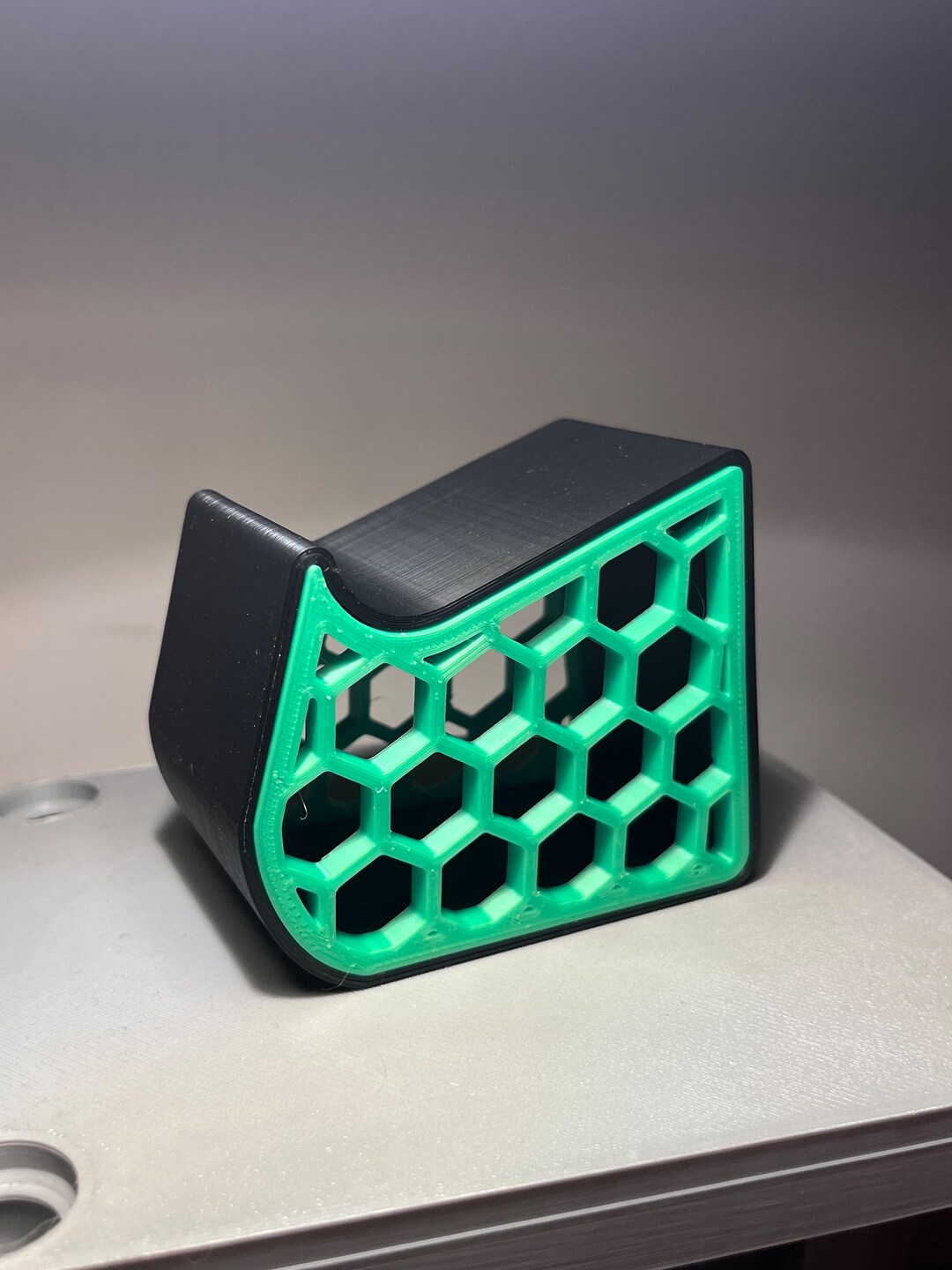 3D Printed Controller Stand, Holder for Xbox & Playstation, Honeycomb ...